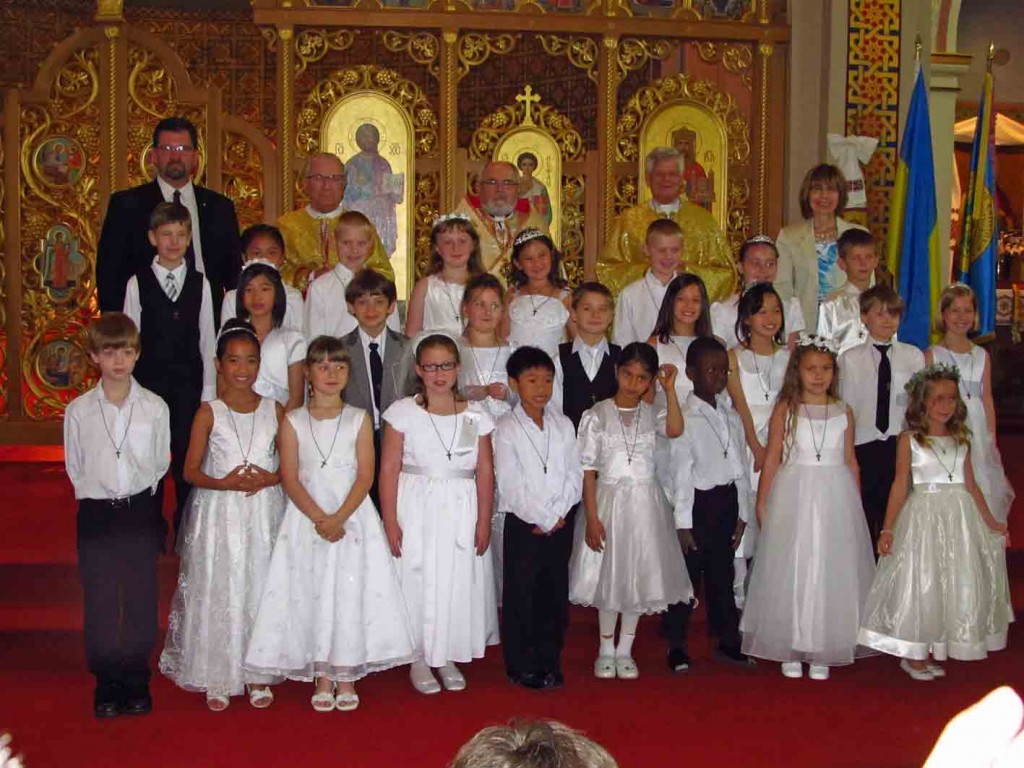 Grade 2 First Communion – Group Photo – Immaculate Heart of Mary School